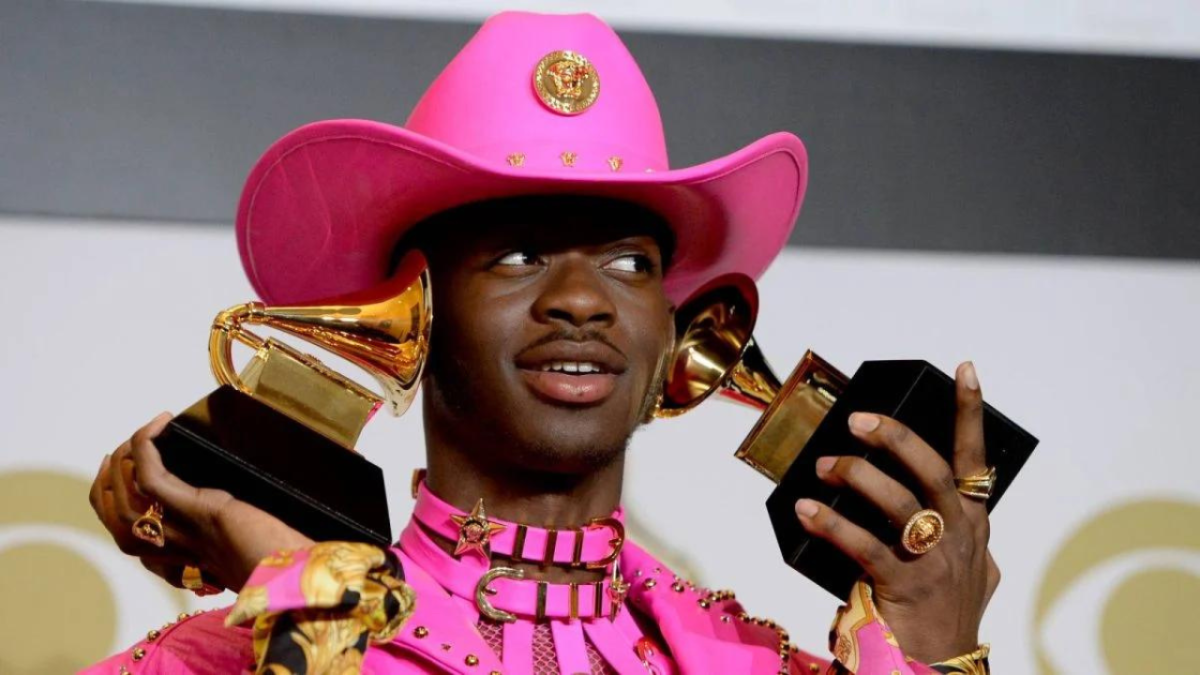 Lil Nas X Faces Backlash For 'Gays In Africa' Tweet - Rapify